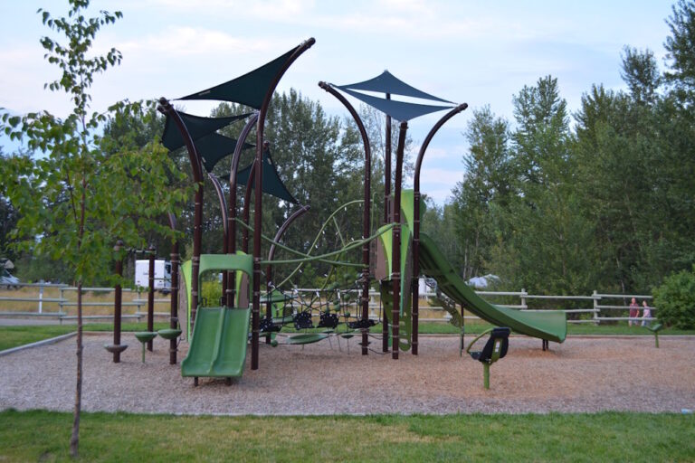 Fintry Provincial Park - review • A Crock of Schmidt